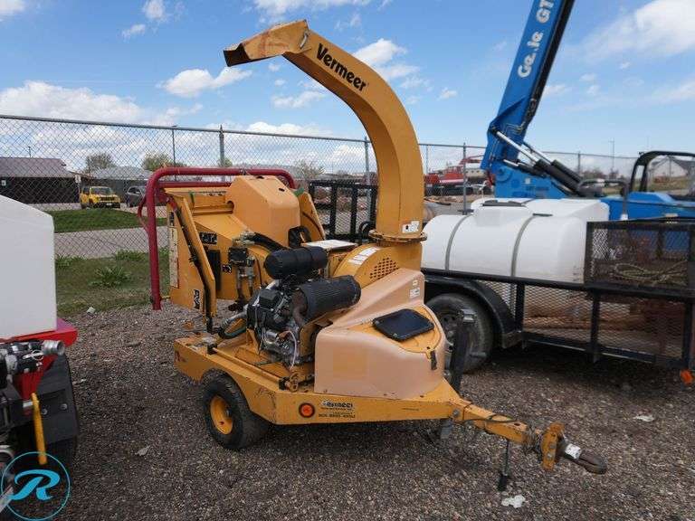 2011 Vermeer BC600XL Towable 6" Wood Chipper - Roller Auctions