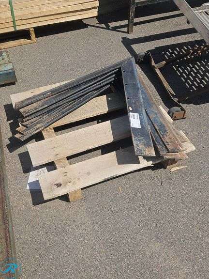 Pallet of Steel Angles and Flat Bars - Roller Auctions