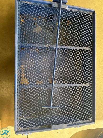Liquid Dynamics Blue Metal Spill Containment Cart with Grid Top ...