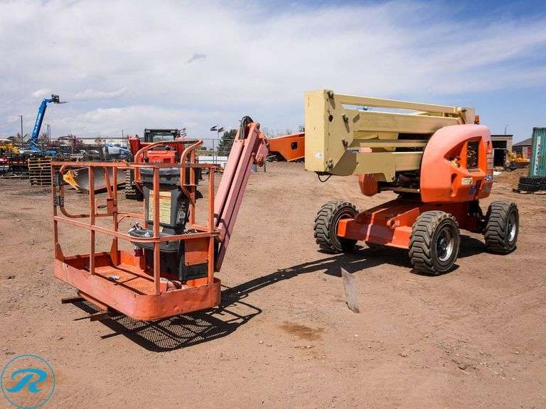 2011 JLG 450AJ 4WD Articulating Boom Lift - Roller Auctions