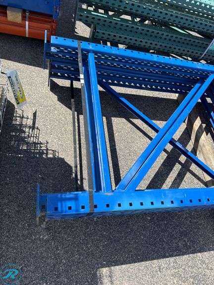 (4) 42 in x 16 ft Uprights and 96 in Crossmembers with Steel Frame ...