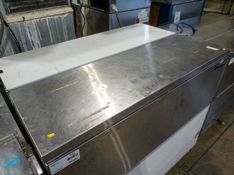 Master-Bilt Refrigerated Milk Cooler On Casters, 48" x 32" - Roller ...