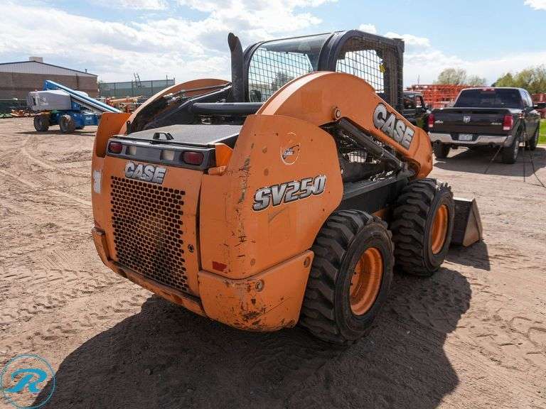 2014 Case SV250 Skid Steer Loader - Roller Auctions