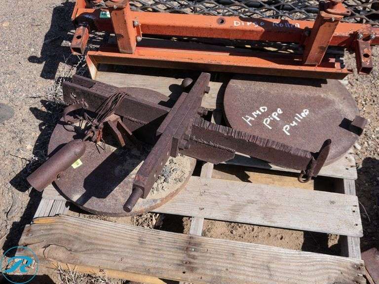 Homemade Pipe Puller Attachment, 3PT - Roller Auctions