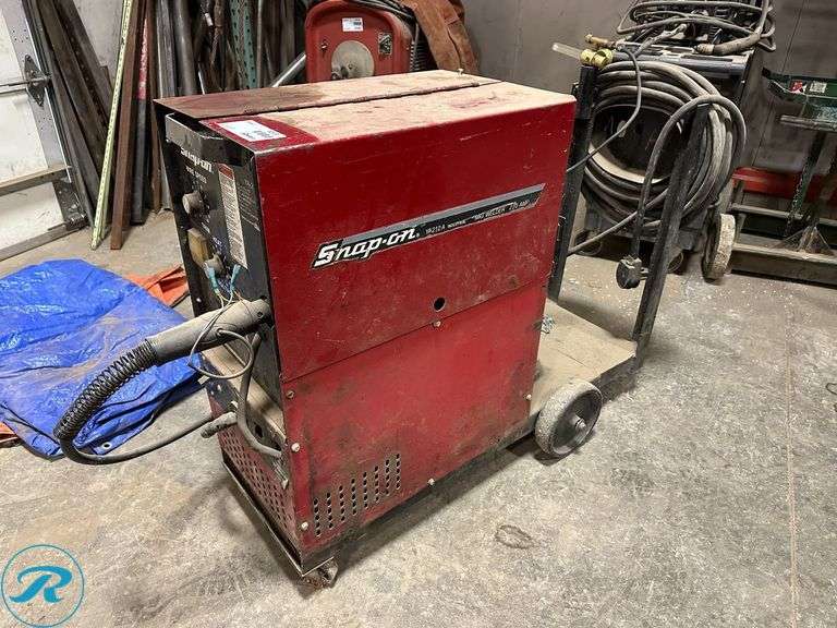 Snap-On YA212A Mig Welder on Casters, 208/230V, Single Phase - Roller ...