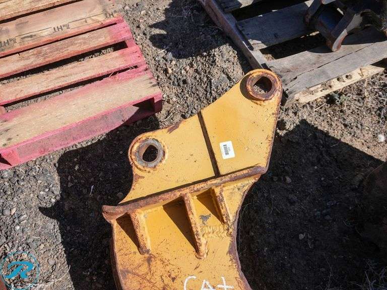 Caterpillar 6" Backhoe Bucket - Roller Auctions