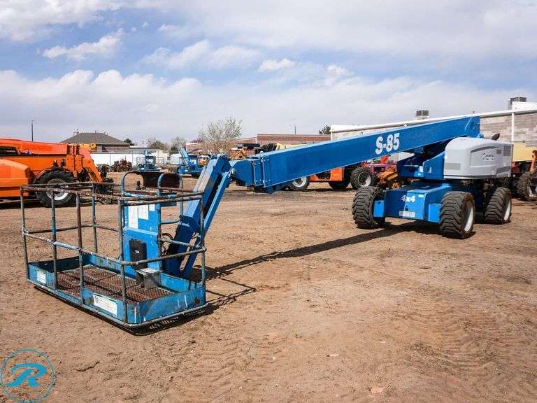 2014 Genie S-85 4x4 Telescopic Boom Lift - Roller Auctions