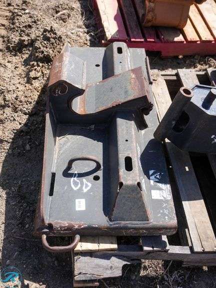 Bobcat Quick Disconnect Attachment For Skid Steer Loader - Roller Auctions