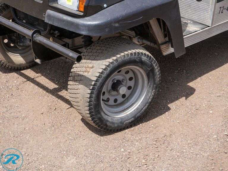 Club Car Carryall Turf 272 UTV - Roller Auctions