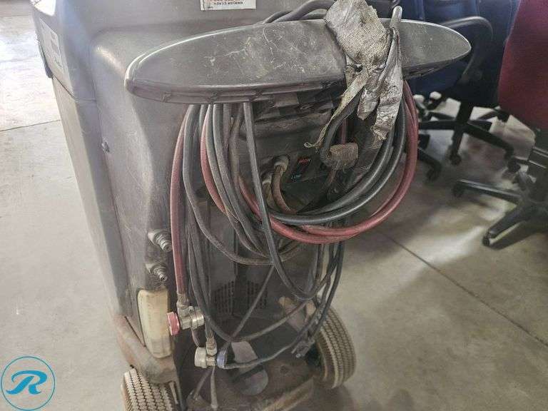 Robinair CoolTech 700 R-134a Refrigerant Recovery Machine - Roller Auctions