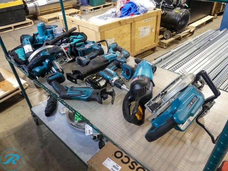 Shelf Of Makita, Assorted Cordless 18V Power Tools - Roller Auctions