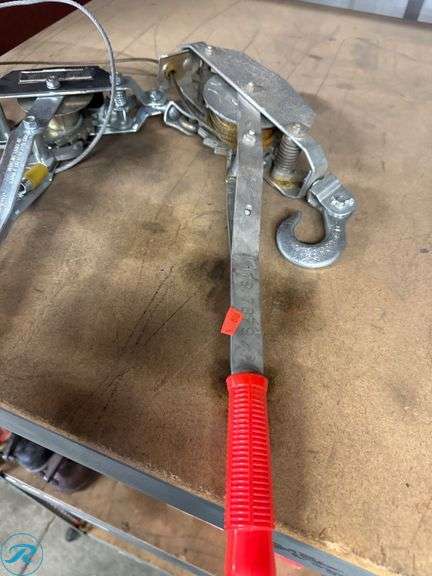 Puller Winch with Cable and Hook, Red Handle - Roller Auctions
