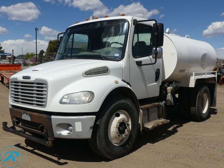 2013 Freightliner LW2000WT 4x2 Water Truck - Roller Auctions