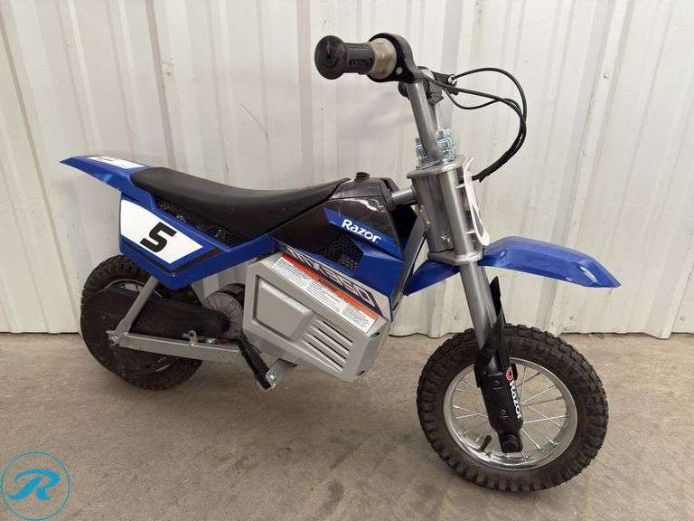Razor MX350 Children's Electric Dirt Bike (No Charger) - Roller Auctions