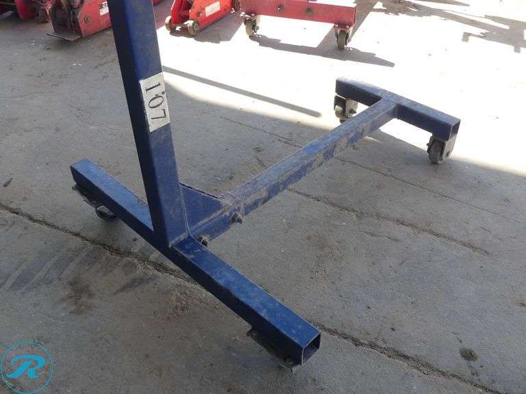 Engine Stand - Roller Auctions