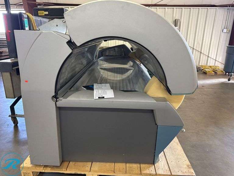 Ergoline Evolution 600 Tanning Bed - Roller Auctions