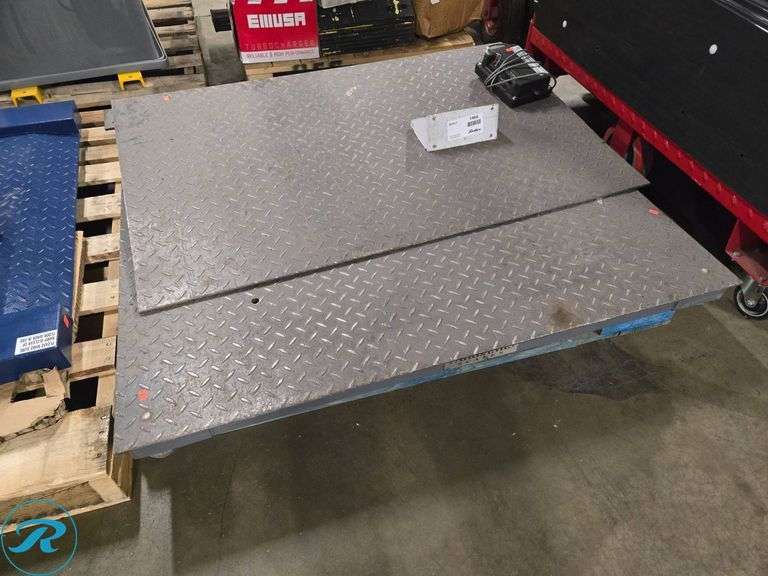 GSE Scale Systems Model 350 Floor Scale with Control Box - Roller Auctions