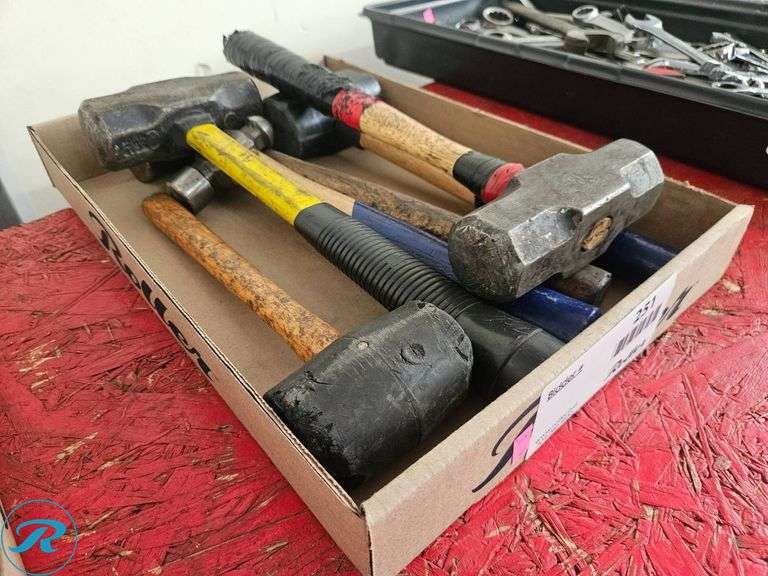 Tray of Sledgehammers and Mallets - Roller Auctions