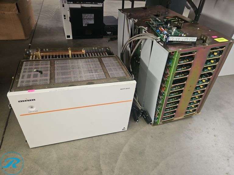 Alcatel MDR-8000 Shelf Alarm and Channel Bank With Cards - Roller Auctions