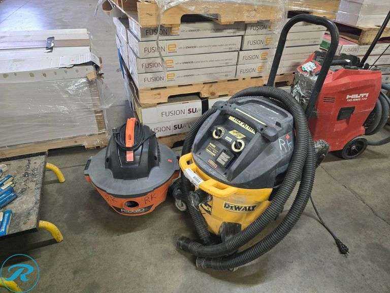 DeWalt DWV012 12-Gallon HEPA Dust Extractor and Ridgid Wet/Dry Vacuum ...