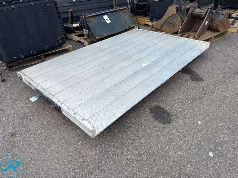 Aluminum Ramp, 89″ - Roller Auctions