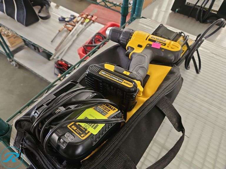 DeWalt DCD771 Drill With Battery and Charger, 20V - Roller Auctions