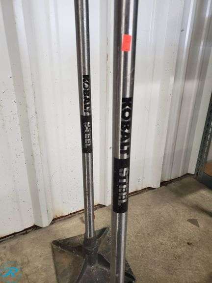 (2) Kobalt Steel Post Hole Tamper with 10×10 Base - Roller Auctions