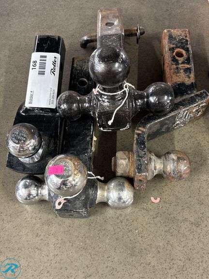 (5) Tow Hitches - Roller Auctions