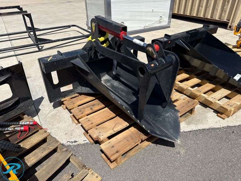 Hydraulic Grapple Tree Scoop Attachment For Skid Steer Loader - Roller ...