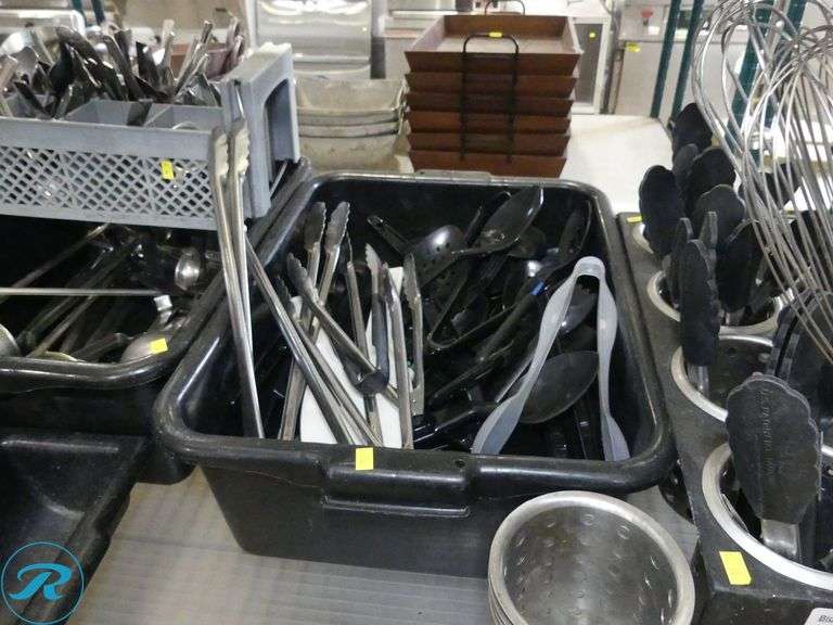 Shelf Of Kitchen Utensils & Tubs - Roller Auctions
