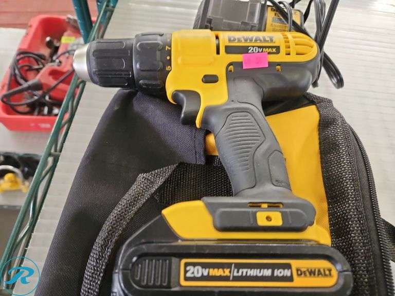 DeWalt DCD771 Drill With Battery and Charger, 20V - Roller Auctions