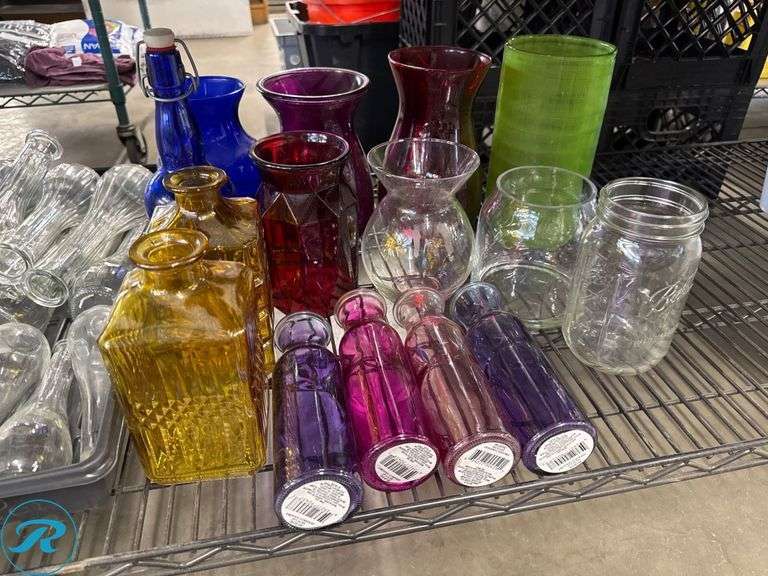 Assorted Glass Vases - Roller Auctions