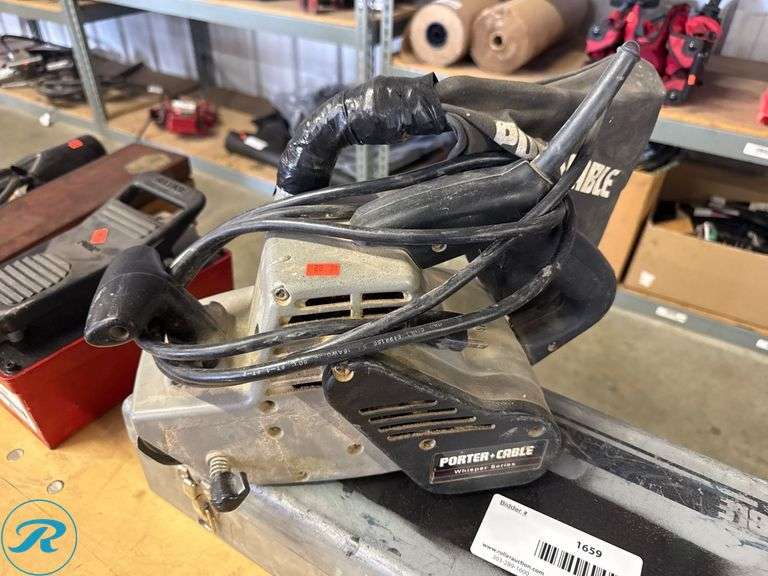 Porter-Cable Belt Sander With Metal Case and Accessories - Roller Auctions