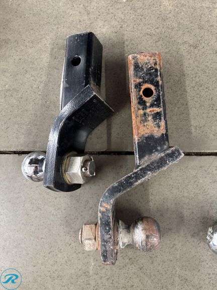 (5) Tow Hitches - Roller Auctions