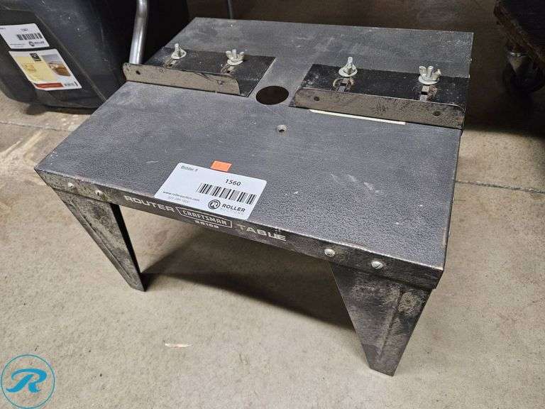 Craftsman Router Table with Metal Surface and Adjustable Mounts ...