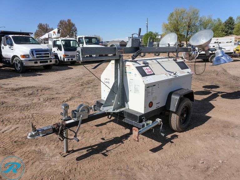2014 Terex RL4 Towable Light Tower - Roller Auctions