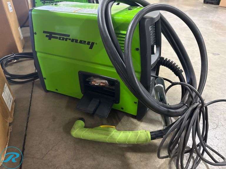 Forney 325P Plasma Cutter with Cables, 120V, 20 Amps - Roller Auctions