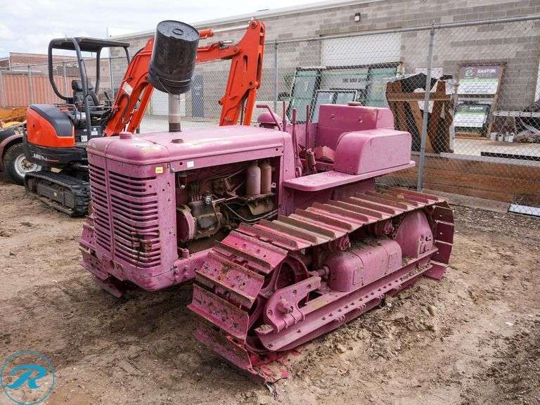 International TD6 Crawler Tractor - Roller Auctions