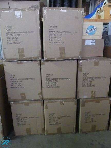 (8) Boxes of Blue Moon Wooden Crate Beer Caddy 6 Pack Holder - Roller ...