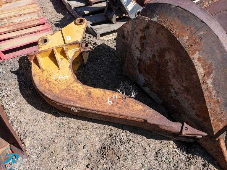 Caterpillar 6" Backhoe Bucket - Roller Auctions