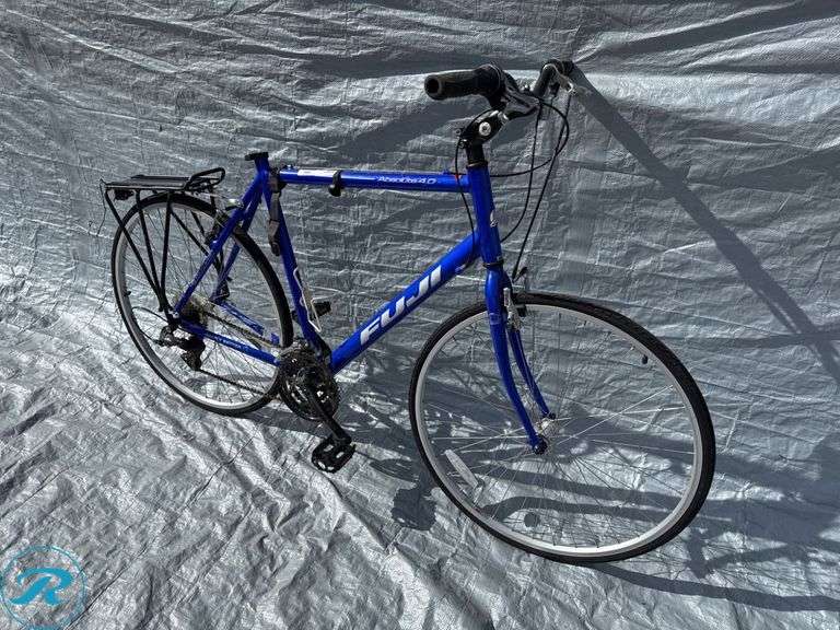 Fuji Absolute 4.0 Blue Hybrid Bicycle with Rear Rack - Roller Auctions