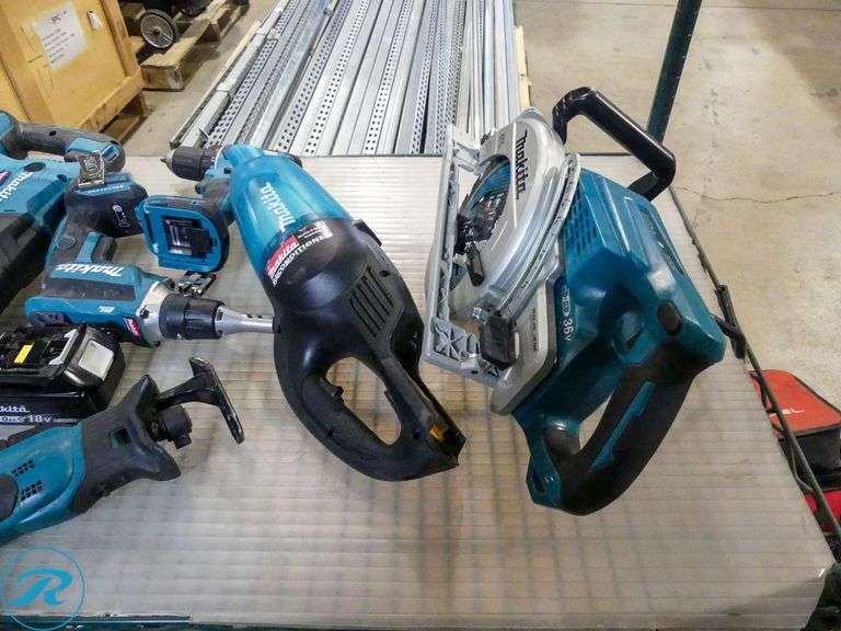 Shelf Of Makita, Assorted Cordless 18V Power Tools - Roller Auctions
