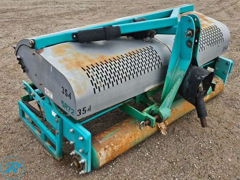 Southern Green SR72 72" Soil Reliever, 3-PT, PTO-Driven - Roller Auctions
