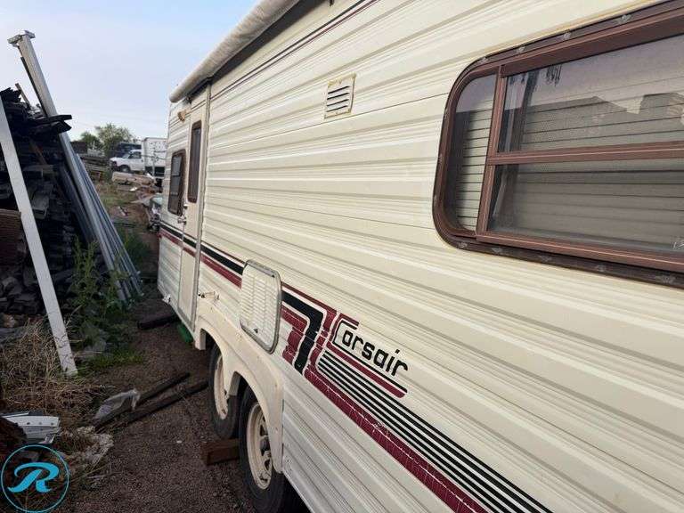 1987 Corsair Trailer - Roller Auctions