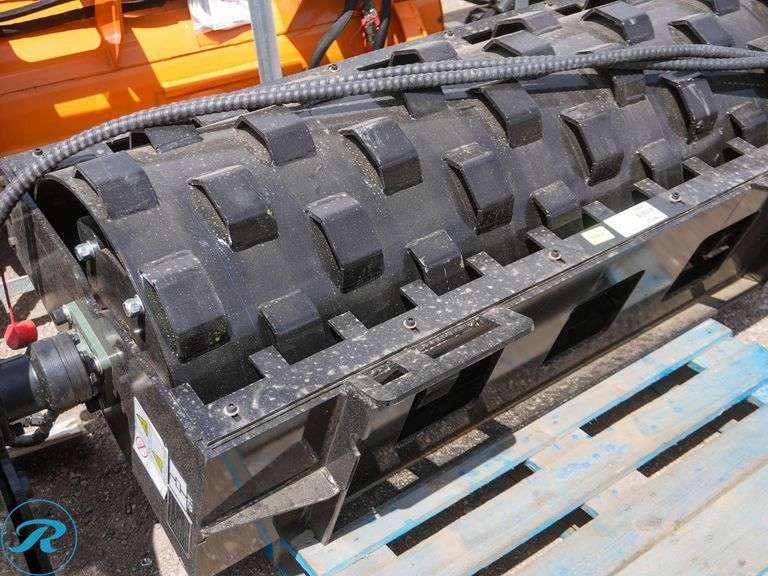 New Giyi GY-CW59 Hydraulic Sheepsfoot Compactor Attachment to Fit Skid ...