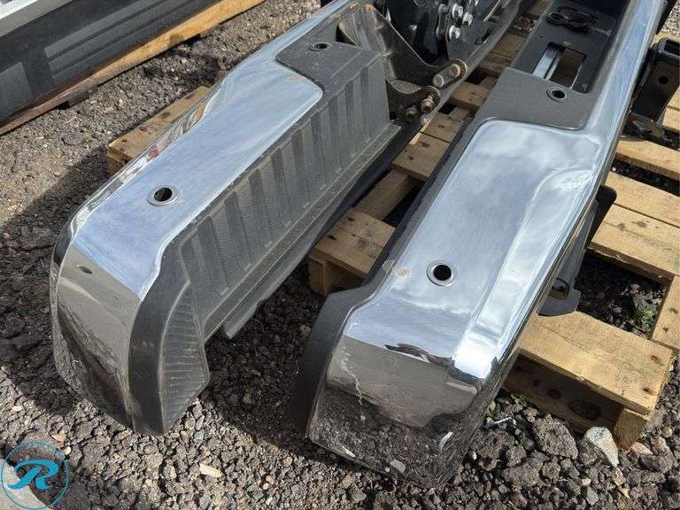 (2) Ford P708 Rear Chrome Bumpers W/Tow Hitches - Roller Auctions
