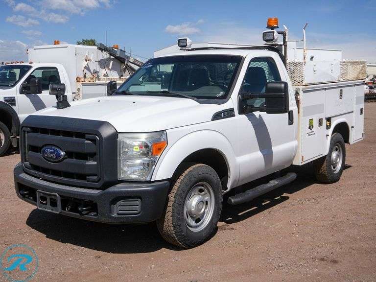 2013 Ford F350 Super Duty XL RWD Utility Truck - Roller Auctions