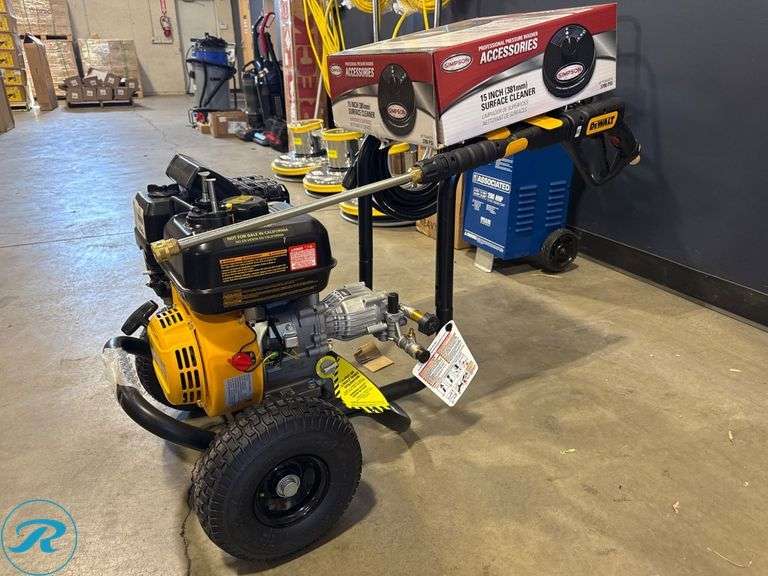 DeWalt DXPW61147-S Gas-Powered Pressure Washer with Simpson 15-Inch ...