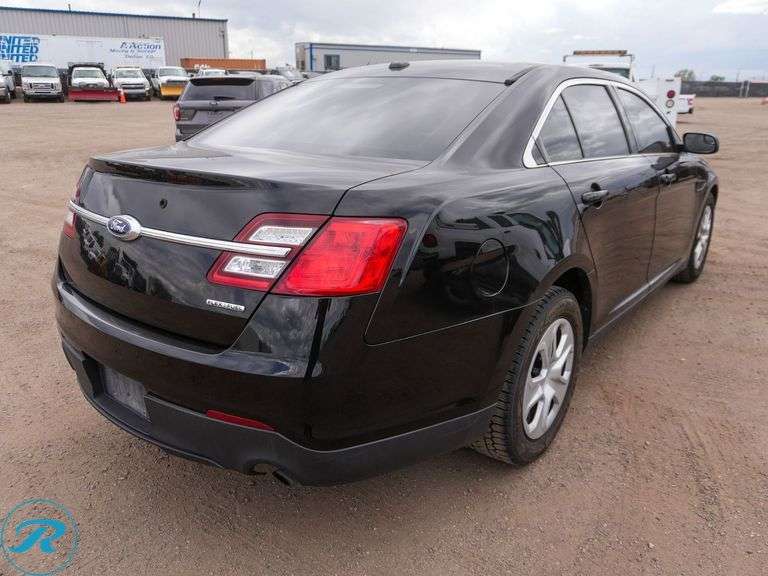 2016 Ford Taurus FWD - Roller Auctions