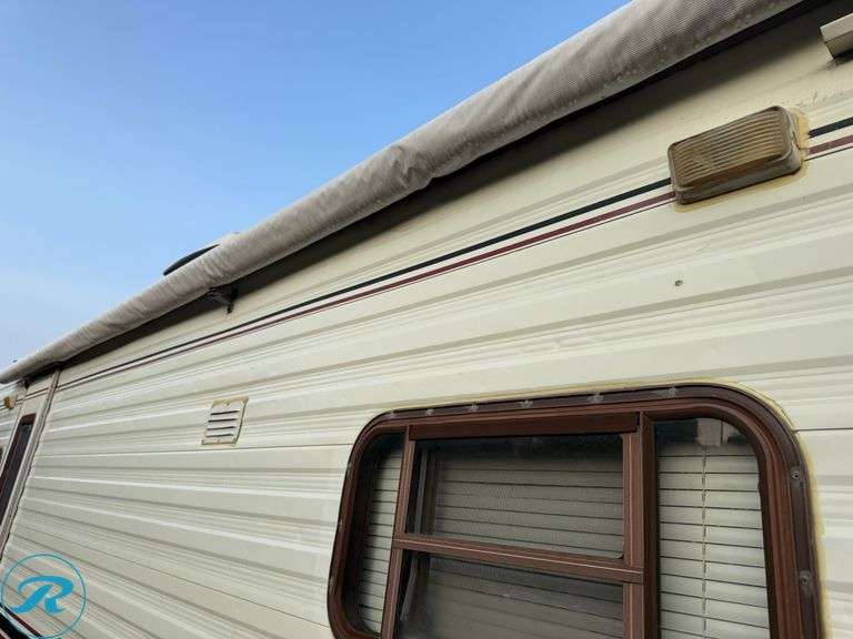 1987 Corsair Trailer - Roller Auctions